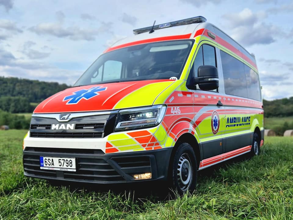 New ambulance MAN in DavepoMedevac colours - DavepoMedevac